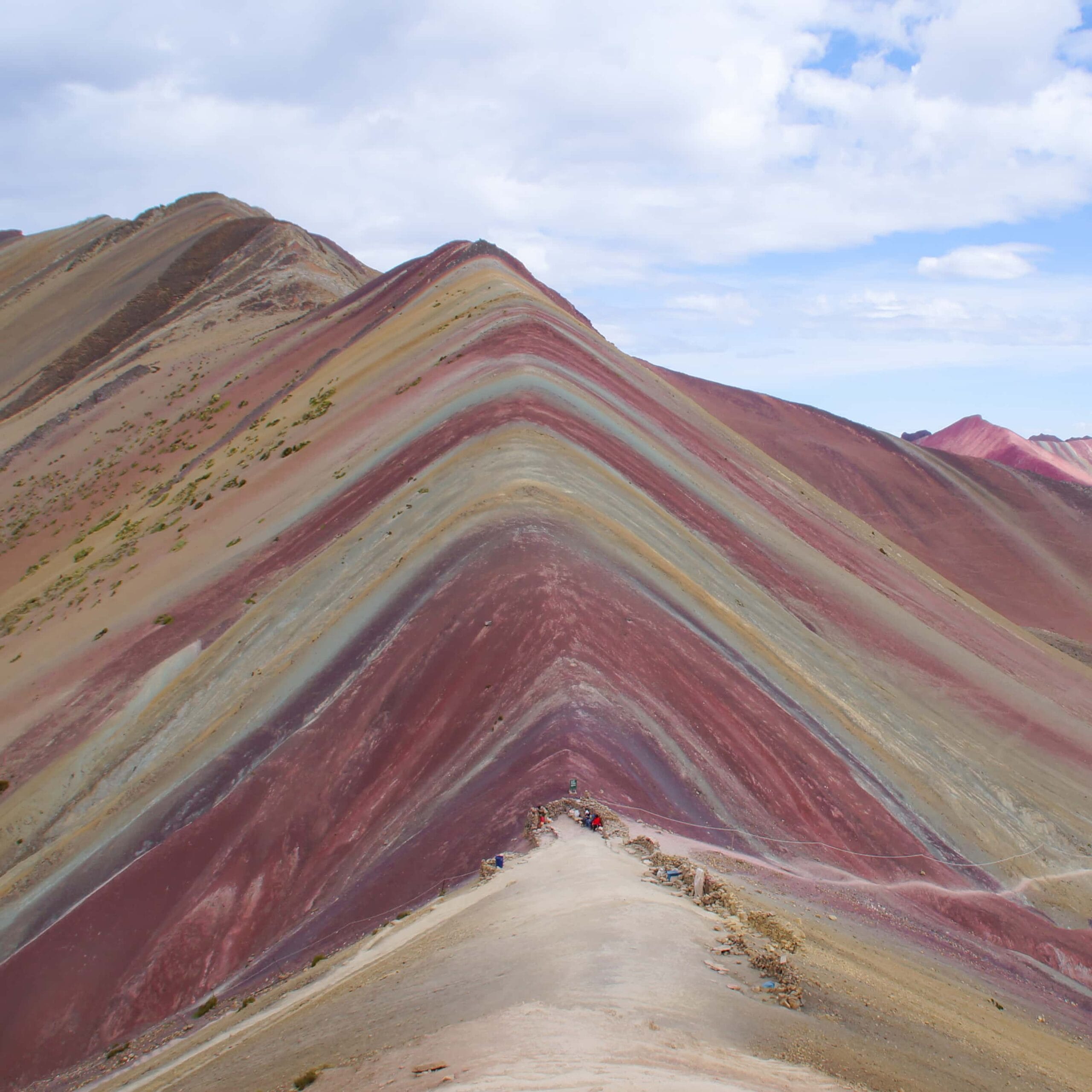 Rainbow Mountain Tours - Rainbow Mountain Expeditions